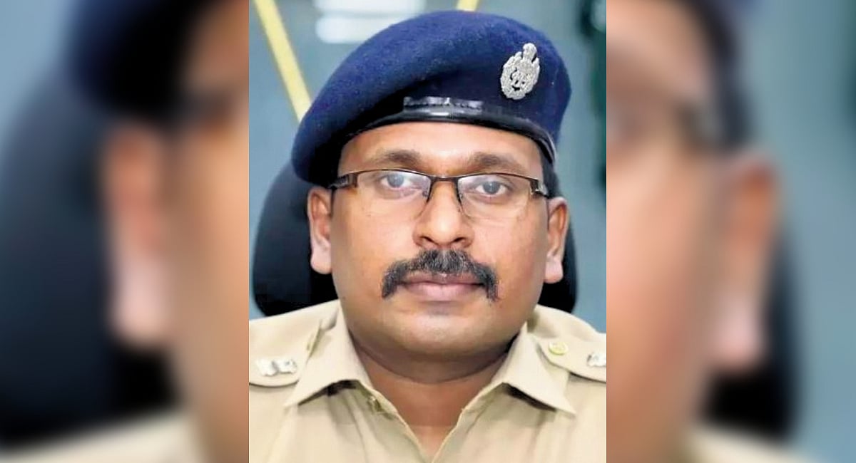 Suspended IPS Officer Sujith Das Accused of Sexual Abuse; FIR Awaited
